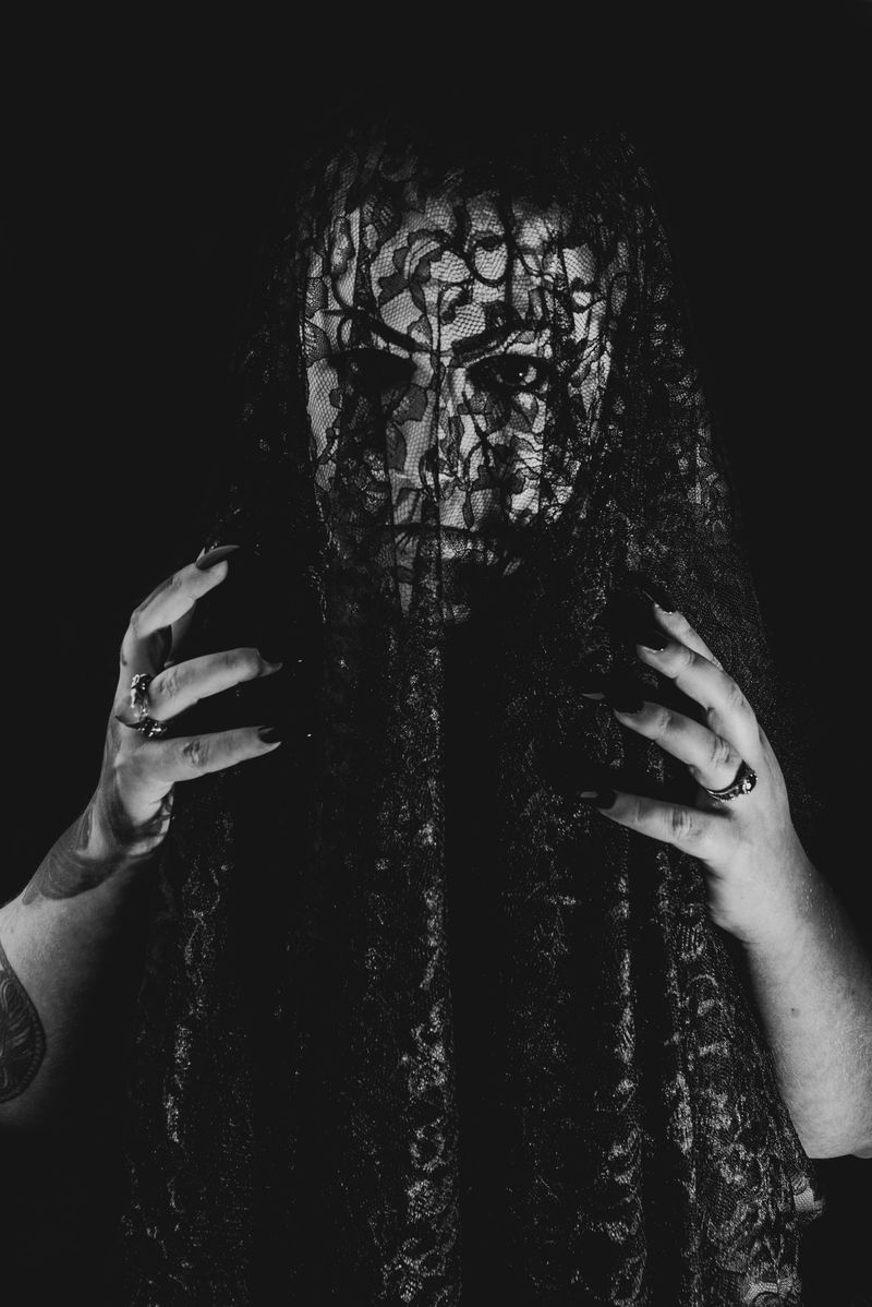 FULL MOURNING: An interview with Dorian Lecter - Femme Metal Webzine