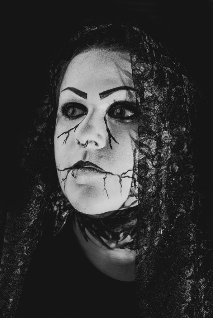 FULL MOURNING: An interview with Dorian Lecter - Femme Metal Webzine